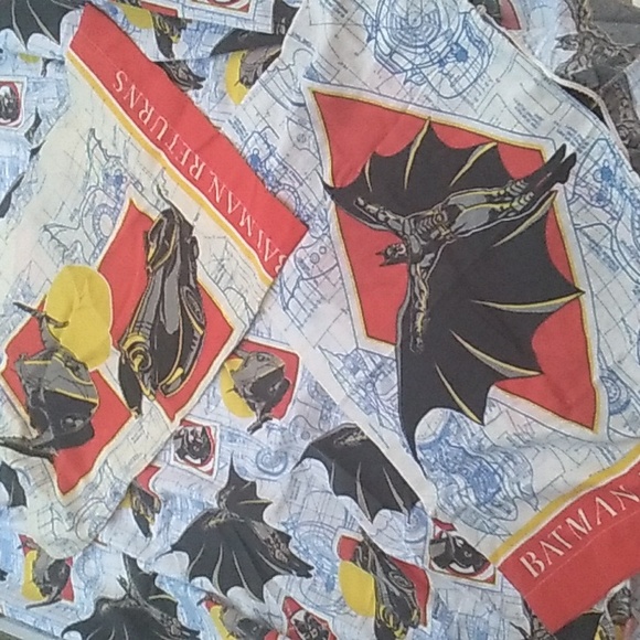 Batman | Bedding | Vintage 992 Batman Returns Twin Fitted Sheet | Poshmark